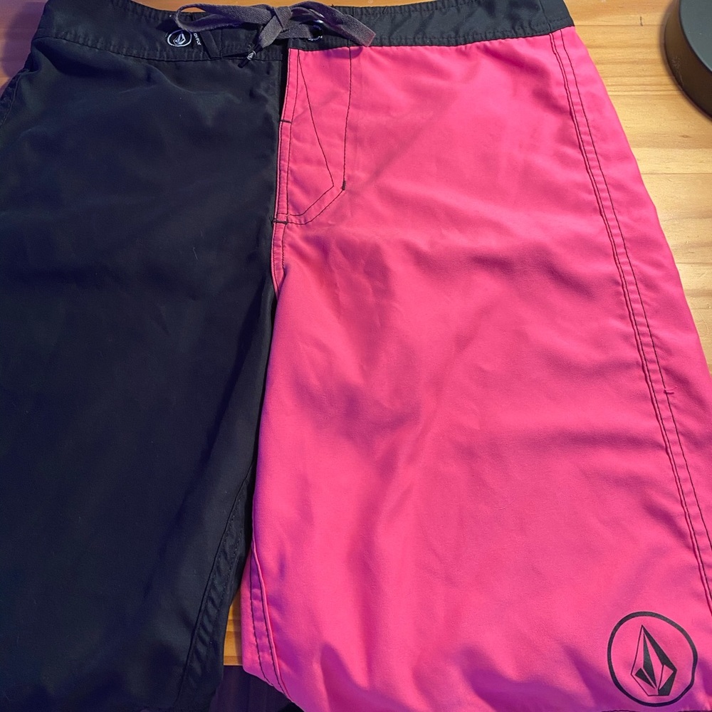 Volcom Pure Function Bathing Suit Size 29/18 - Gem